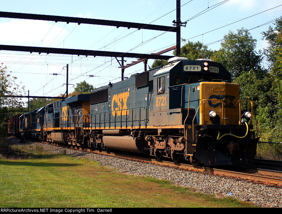 CSX 8721, 5438, 6922, 2822 on Q418